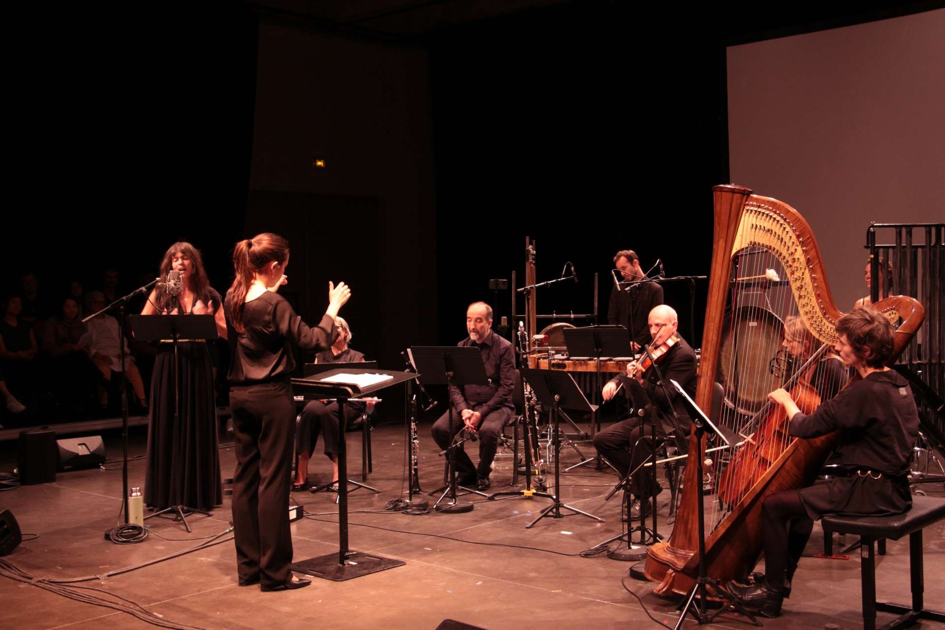 FOLKS — ENSEMBLE SILLAGES | Le Rocher de Palmer